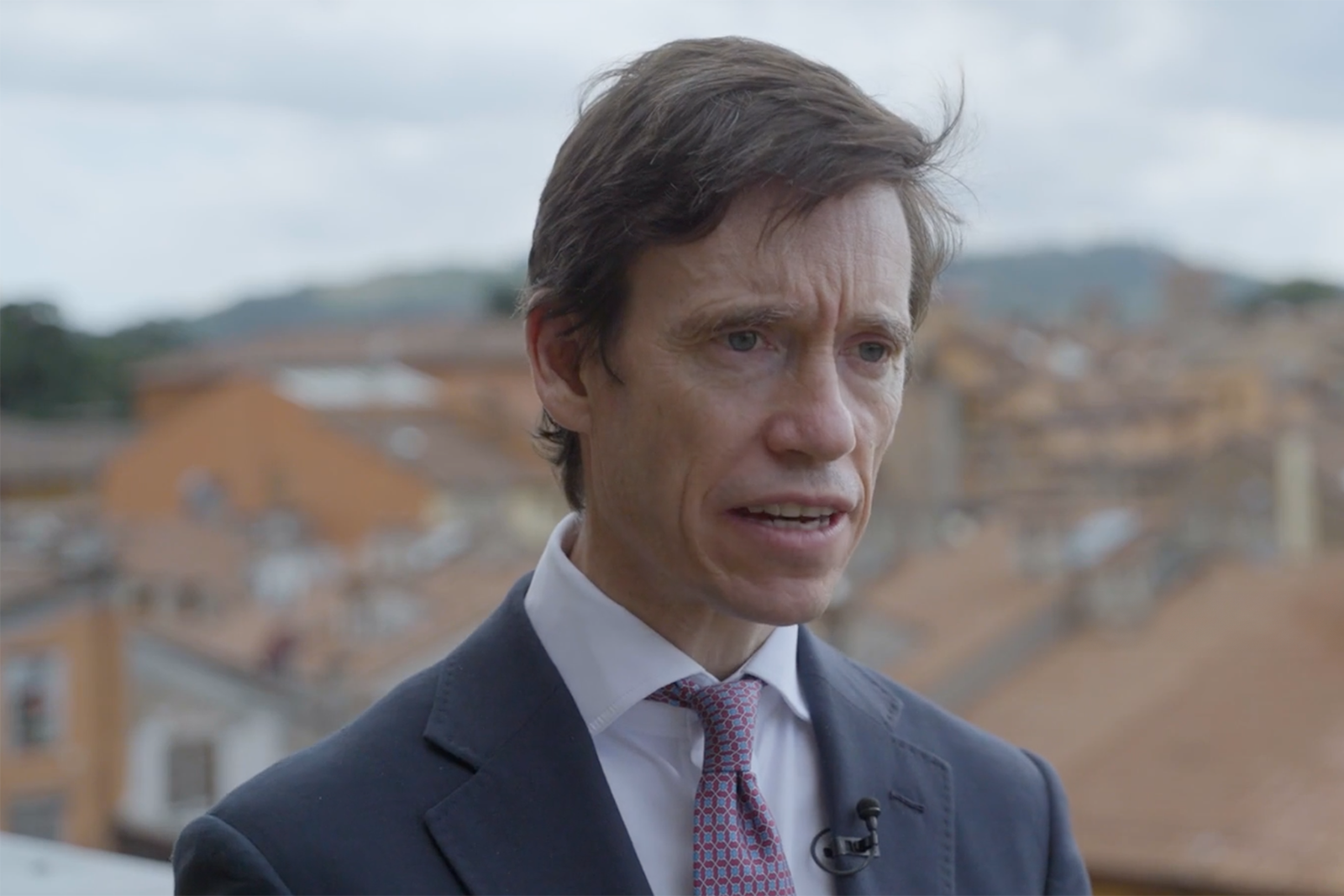 Rory Stewart | The Crises Facing the West - Yale Jackson School of ...