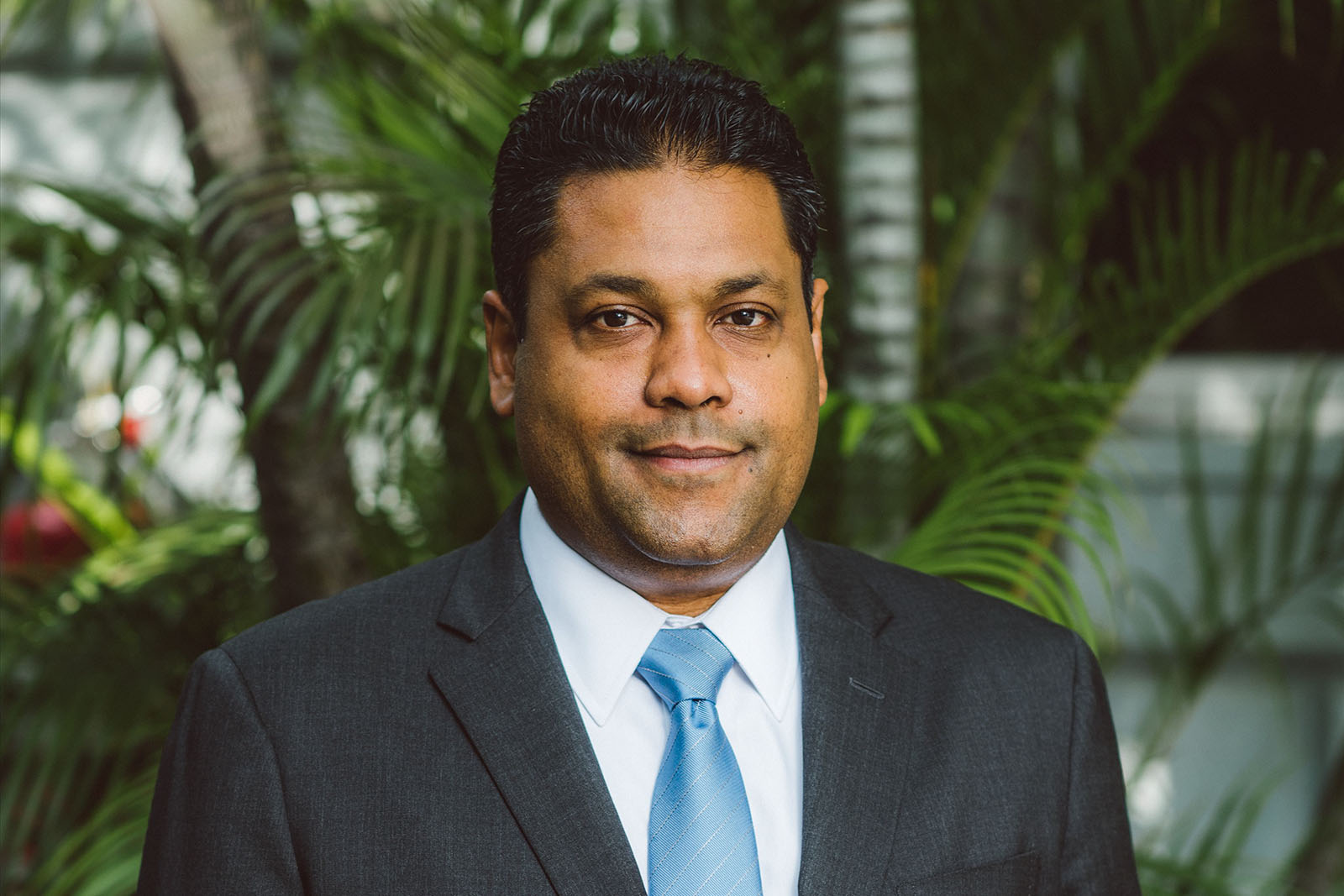 International Leadership Center names inaugural Peace Fellow - Yale ...